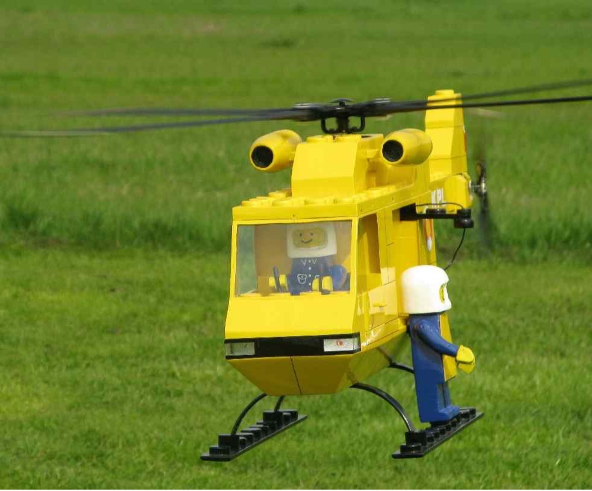 Lego SeaKing - Len Mount Scale Helicopters